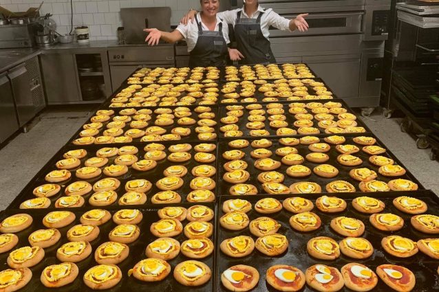 Margherita, maionese e uova sode: cos'è la pizza Rossini. Storia della ...