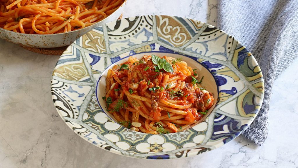 Spaghetti allo stufatu: la ricetta del primo al ragù di palamita