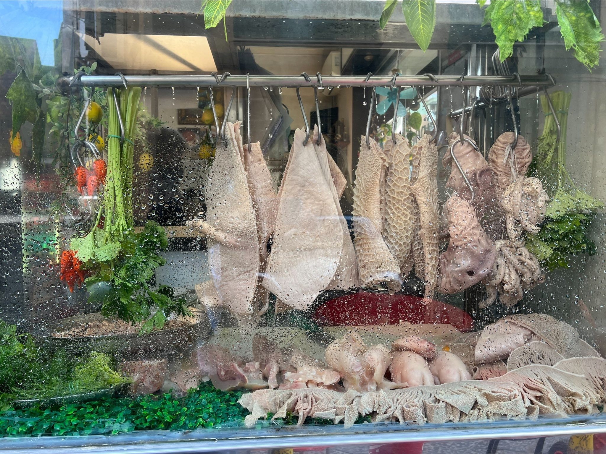 Trippa o pere e muss': lo street food più strong di Napoli