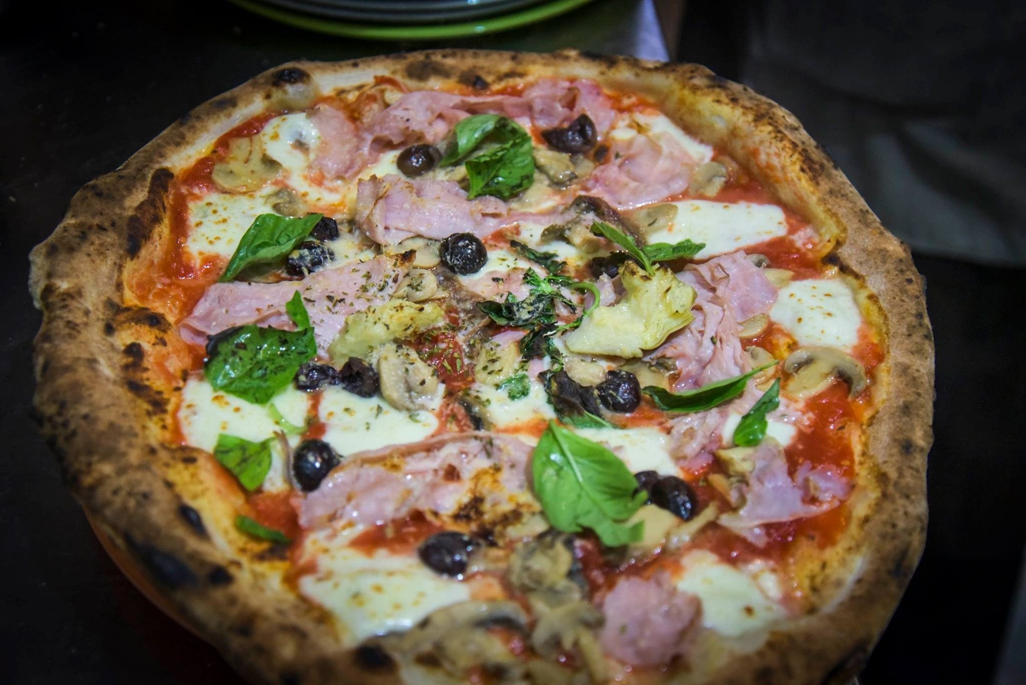 Capricciosa o quattro stagioni? Storia e differenze