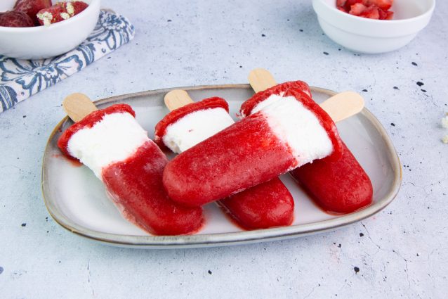 Fior di fragola fatti in casa: al ricetta dei gelati semplici e deliziosi