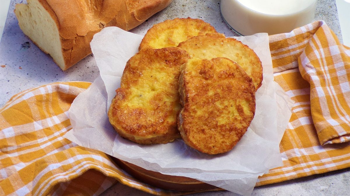 Pane fritto: la ricetta della piatto gustoso e anti-spreco