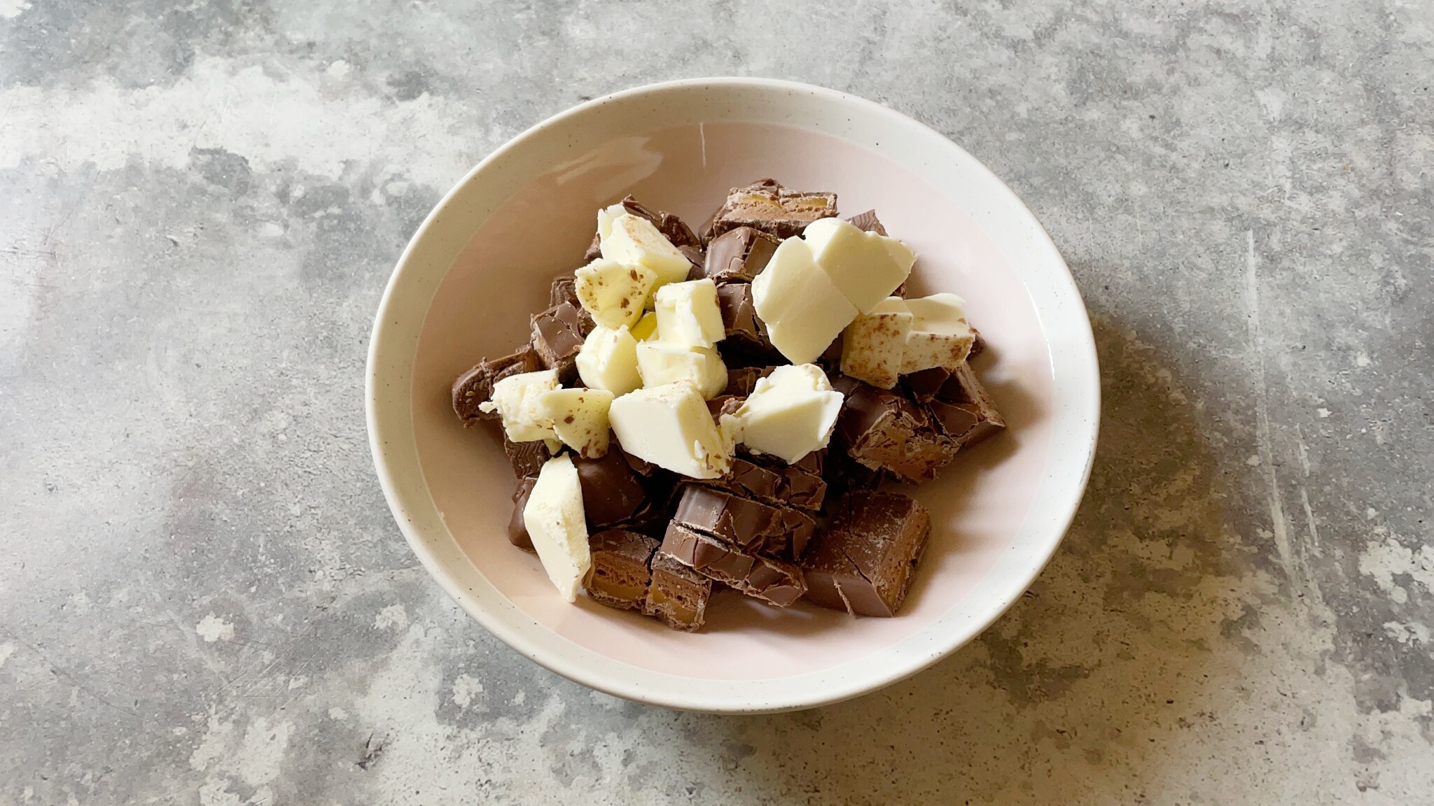 Torta mars: la ricetta del dessert goloso senza cottura