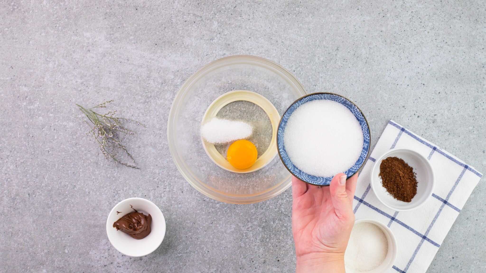 Merendine di pan di Spagna: la ricetta dei dolcetti golosi e genuini