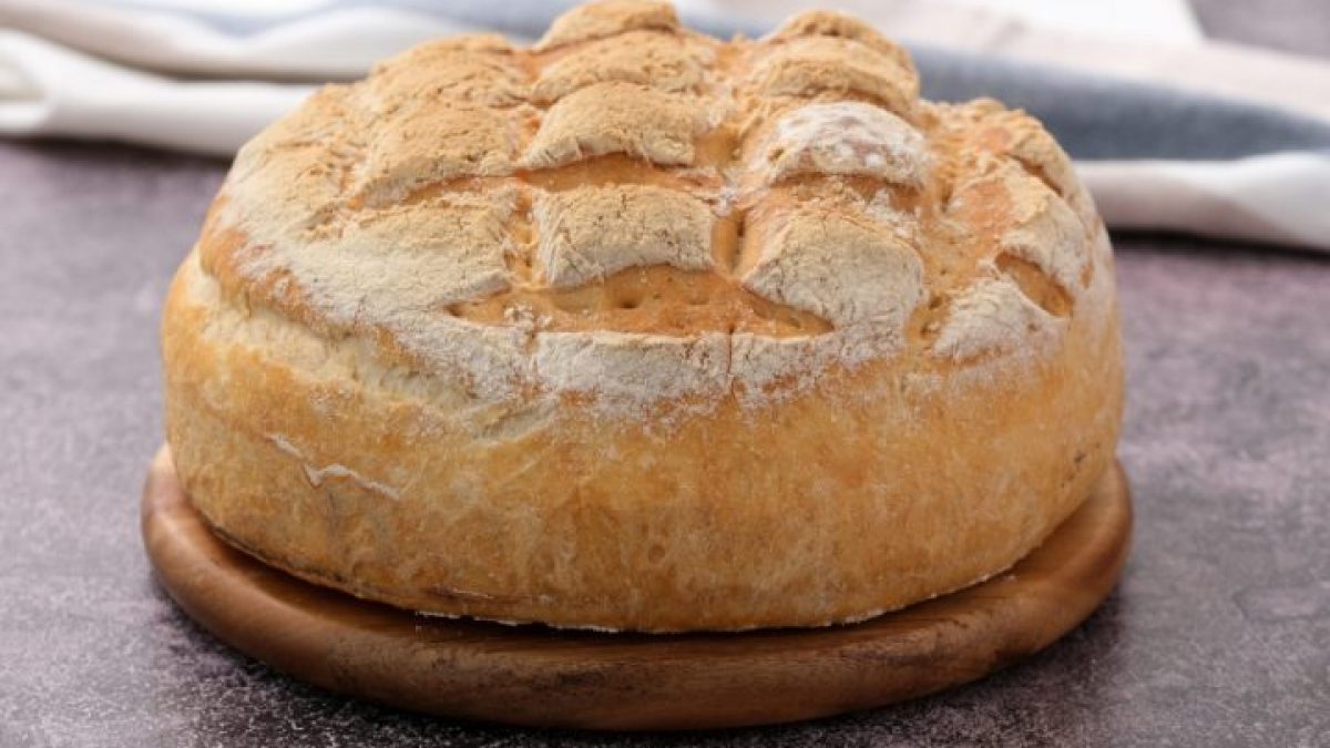 Pane fatto in casa con 6 ingredienti: la ricetta per prepararlo fragrante