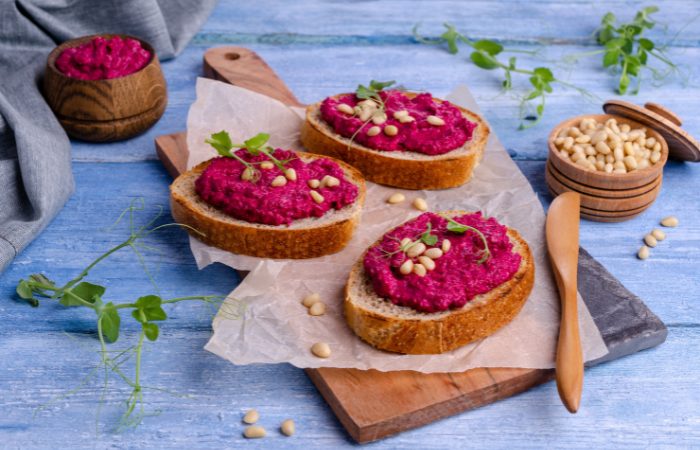 Tartine di Capodanno: 10 idee sfiziose e veloci per il cenone