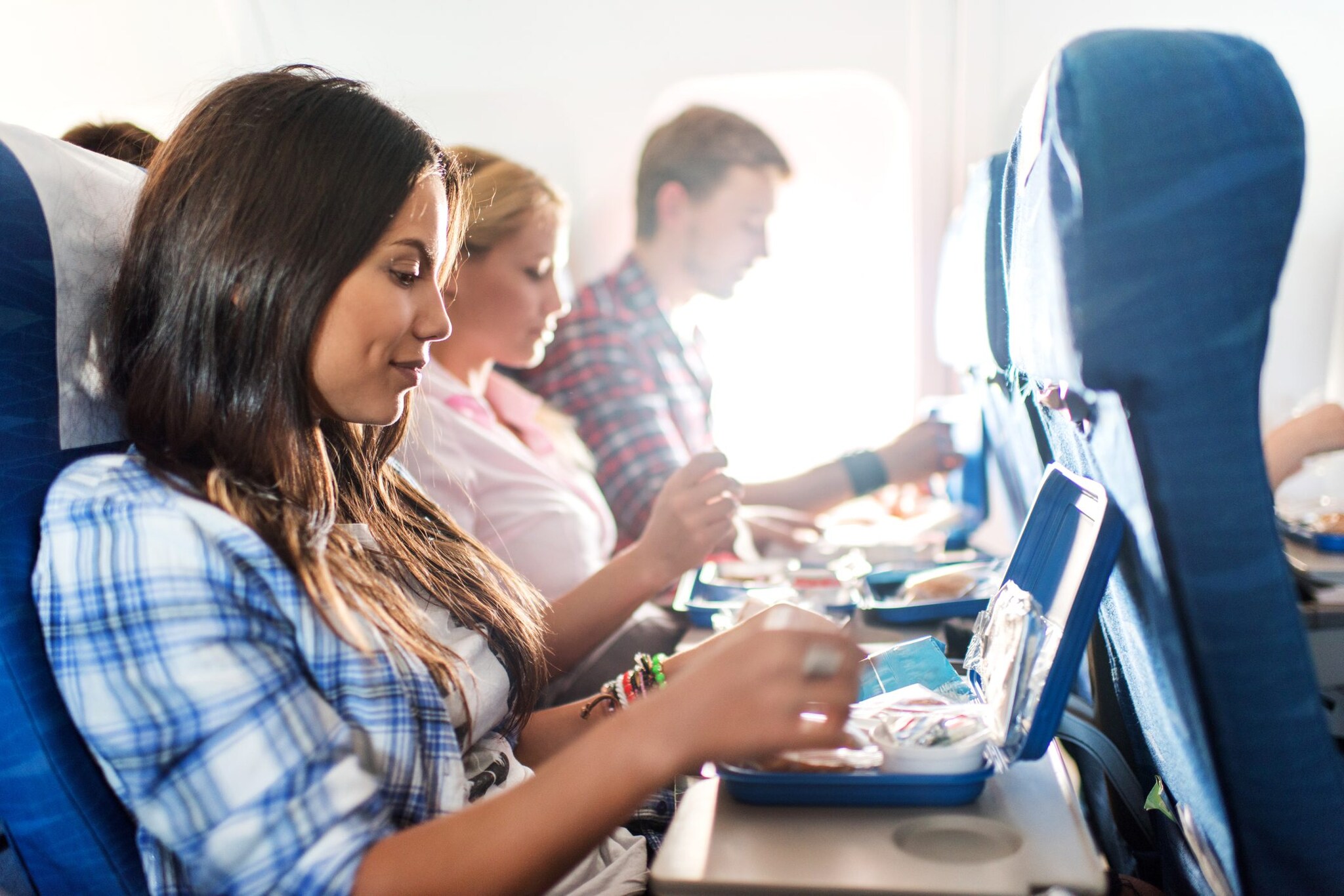12 foods you should never eat in flight
