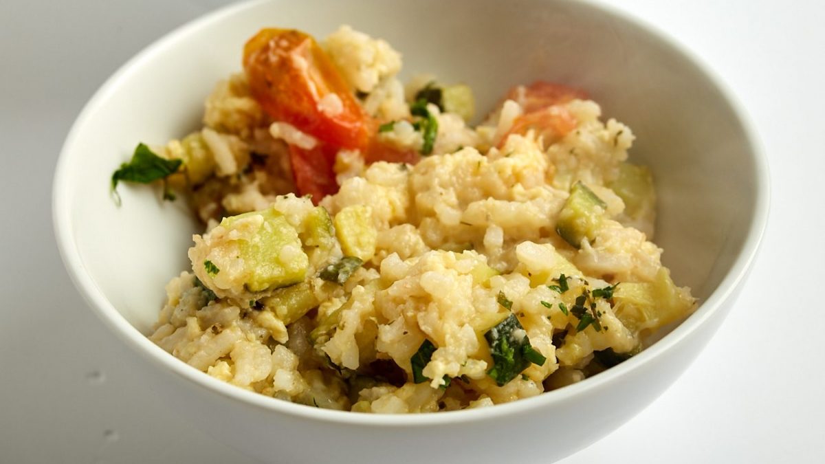 Fried Rice with Zucchini: easy and delicious mean dish
