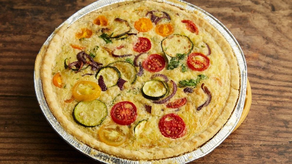Farmer's Market Quiche: a colorful and full of flavor recipe