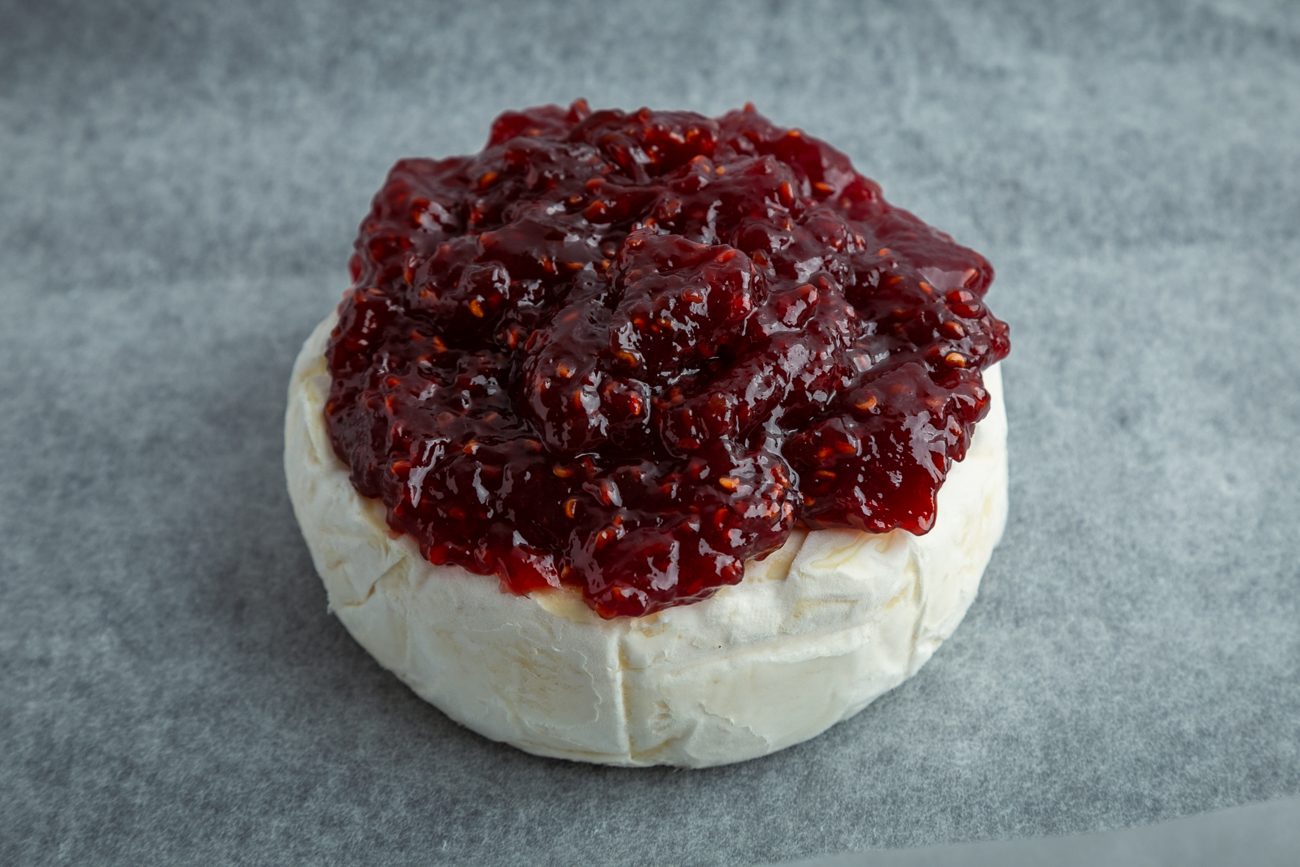Raspberry Walnut Baked Brie Recipe