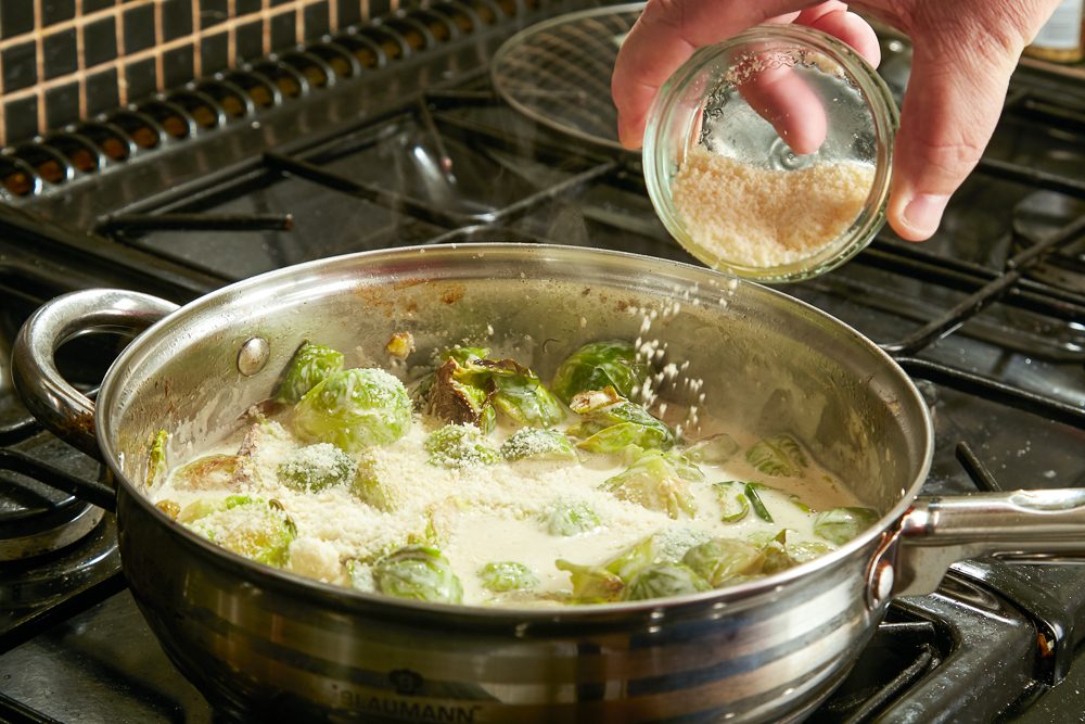 7 Ways To Use Cornstarch To Cook