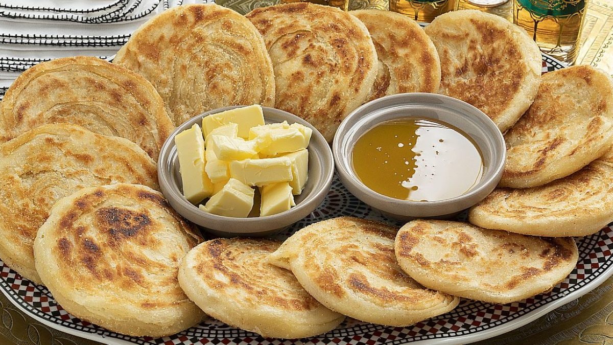 Baghrir Recipe (Moroccan Pancakes)