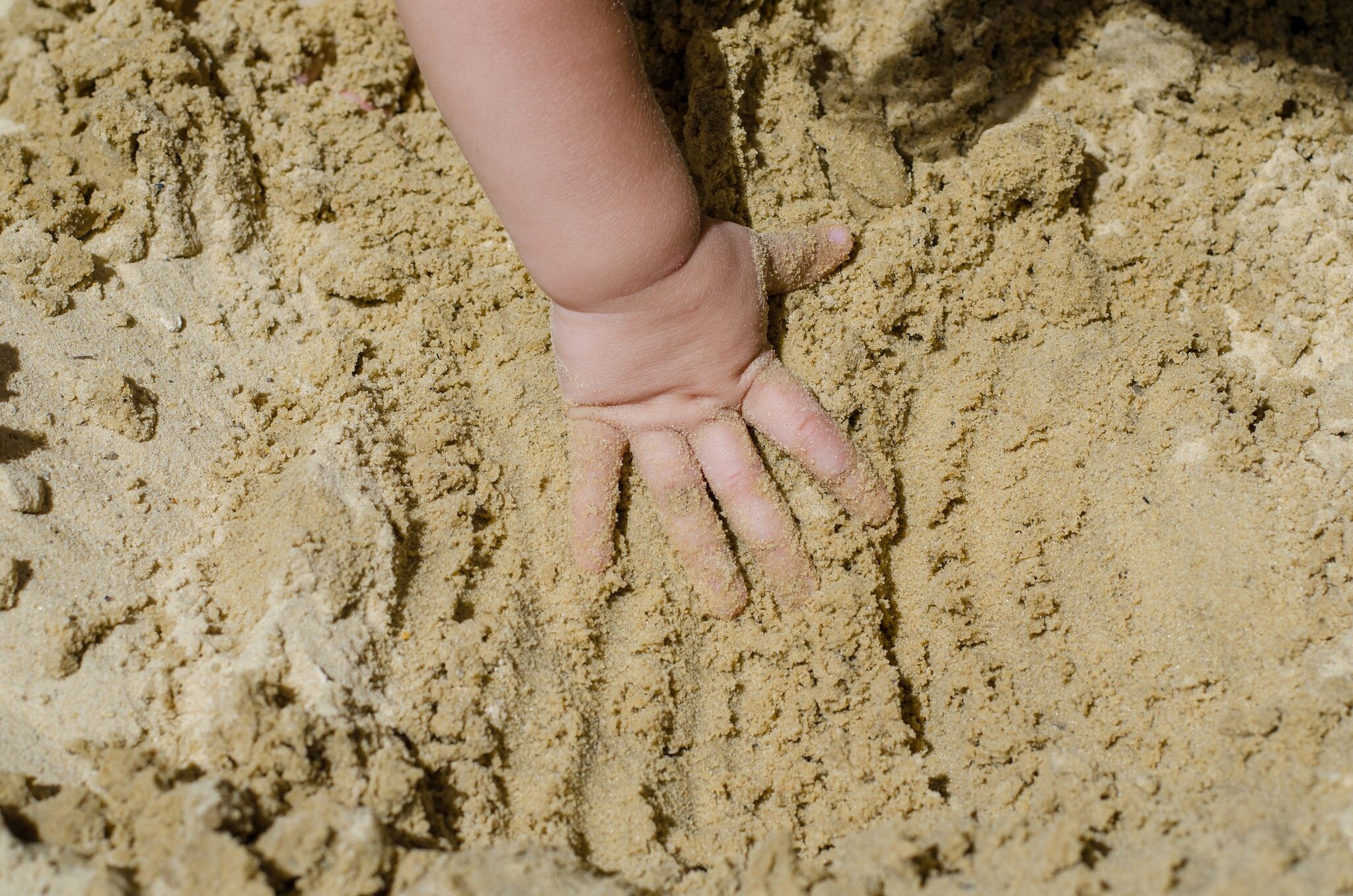 Making Edible Sand By Grinding Cheerios Is The Newest Internet Trend ...