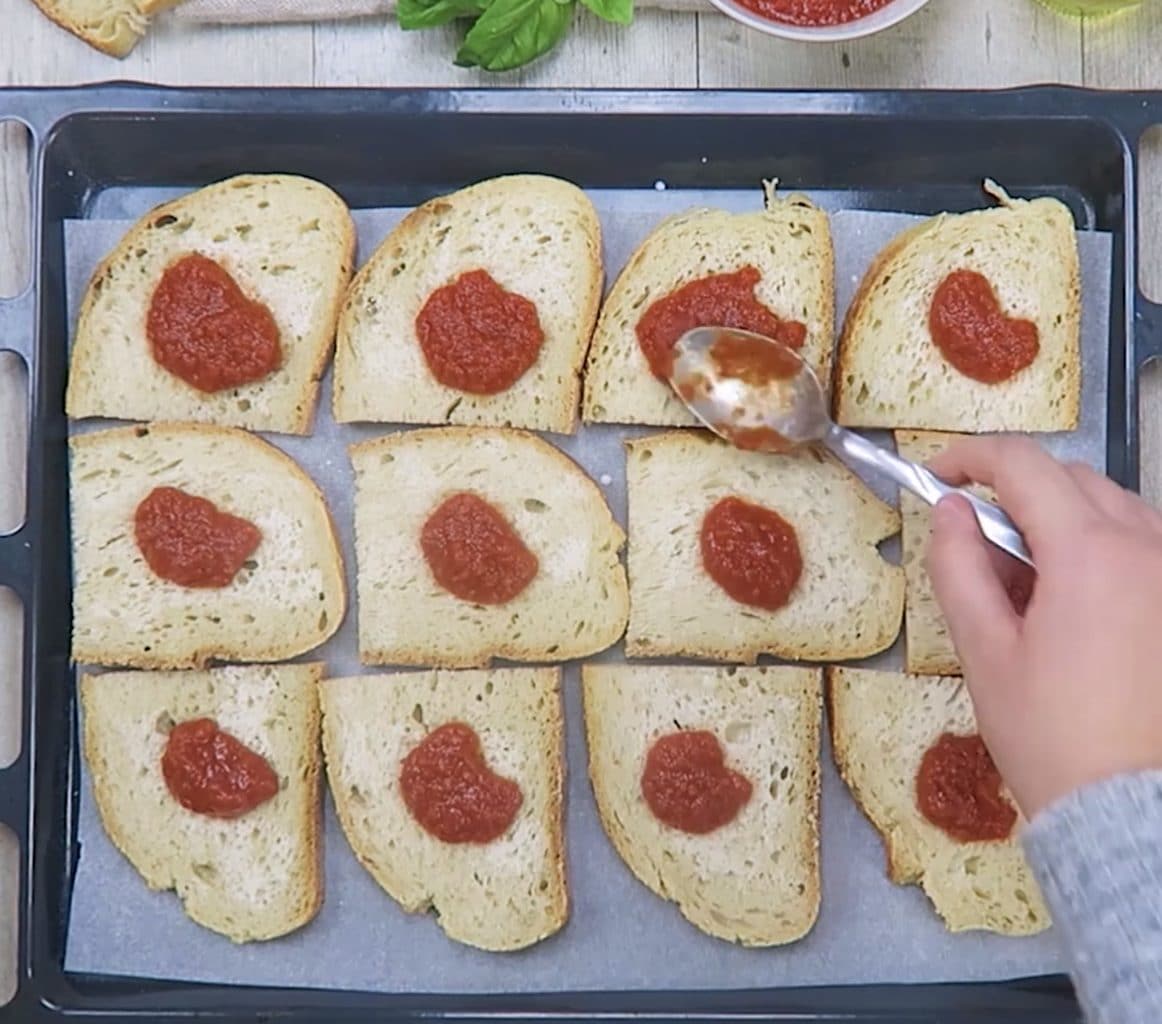Bread Pizza Recipe