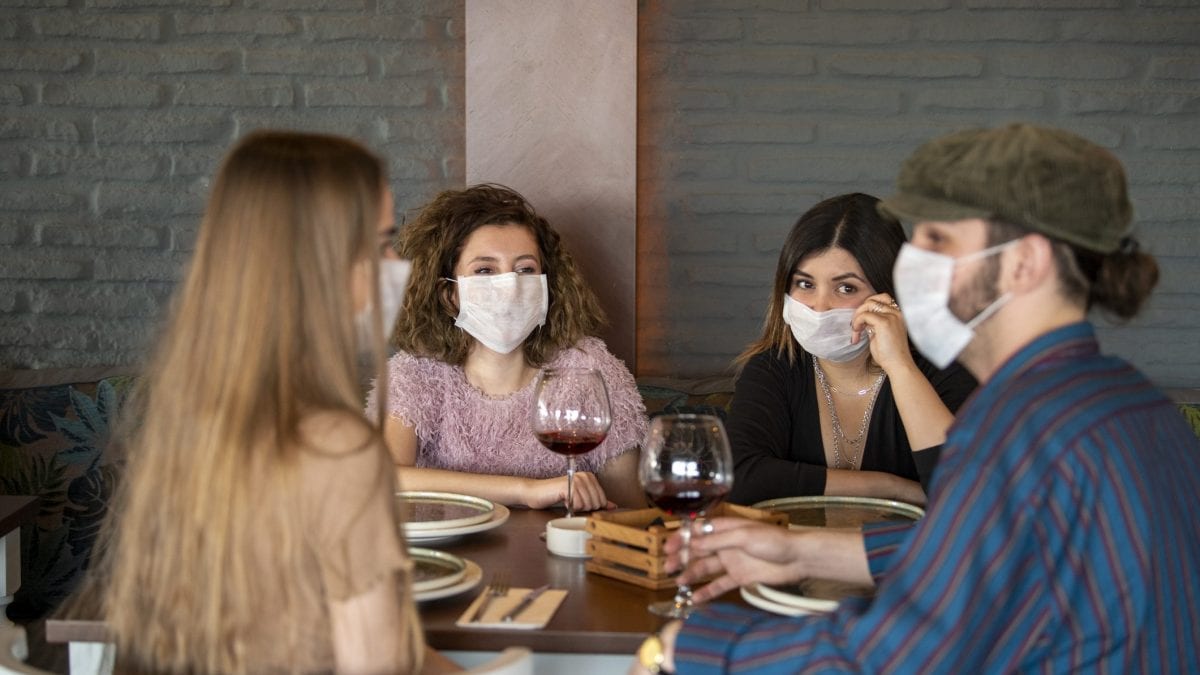 Eating Out? 10 Ways to Avoid Food Poisoning