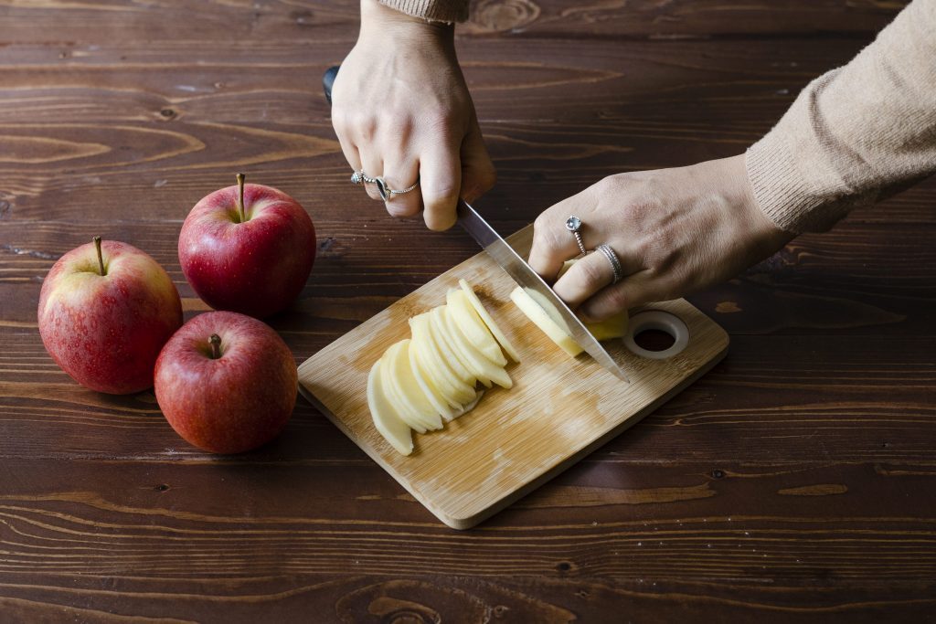 Apple Crumble Cake with Chestnuts Flour: the recipe for a soft and ...