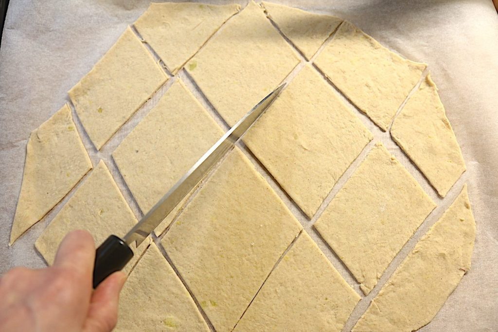 Potato bread sheets: the recipe for a crunchy and irresistible treat