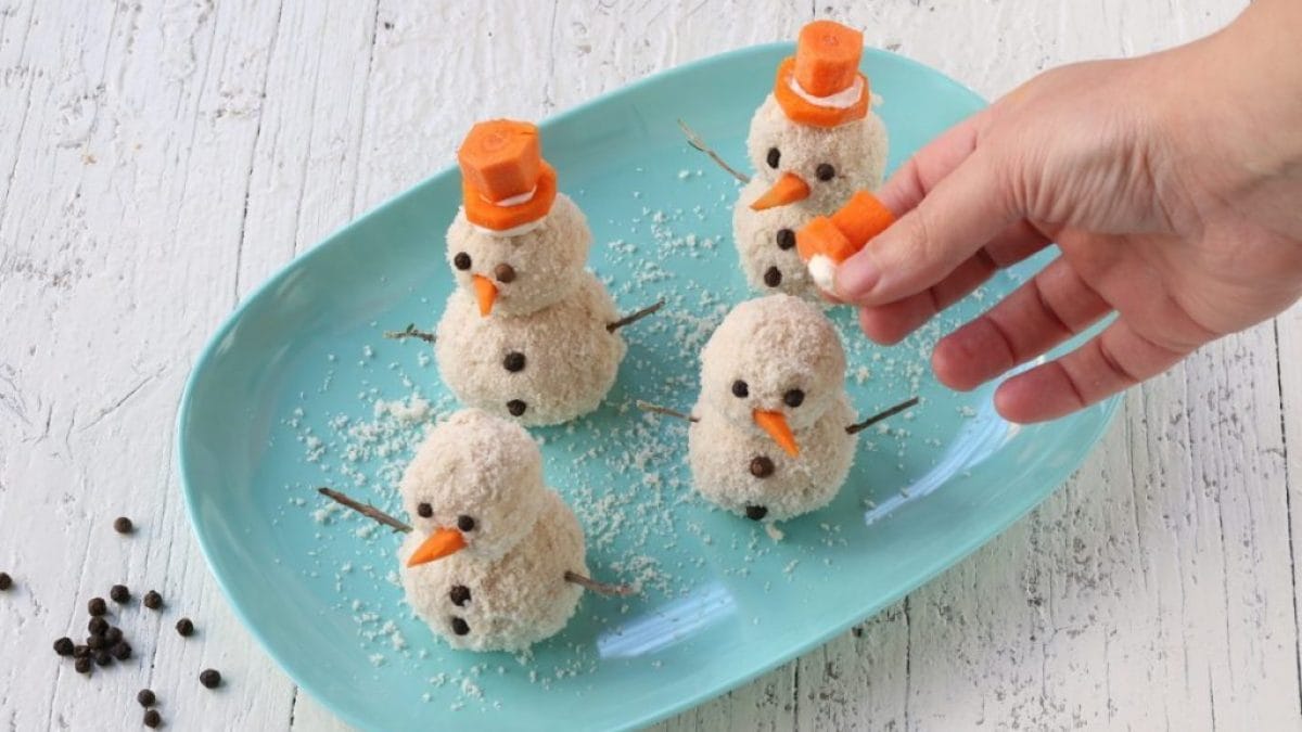 Christmas Cheesy Snowmen: the recipe for a fun and tasty appetizer