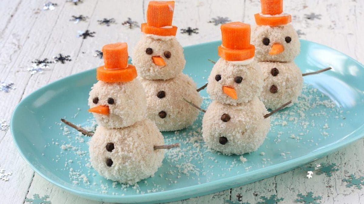 Christmas Cheesy Snowmen: the recipe for a fun and tasty appetizer