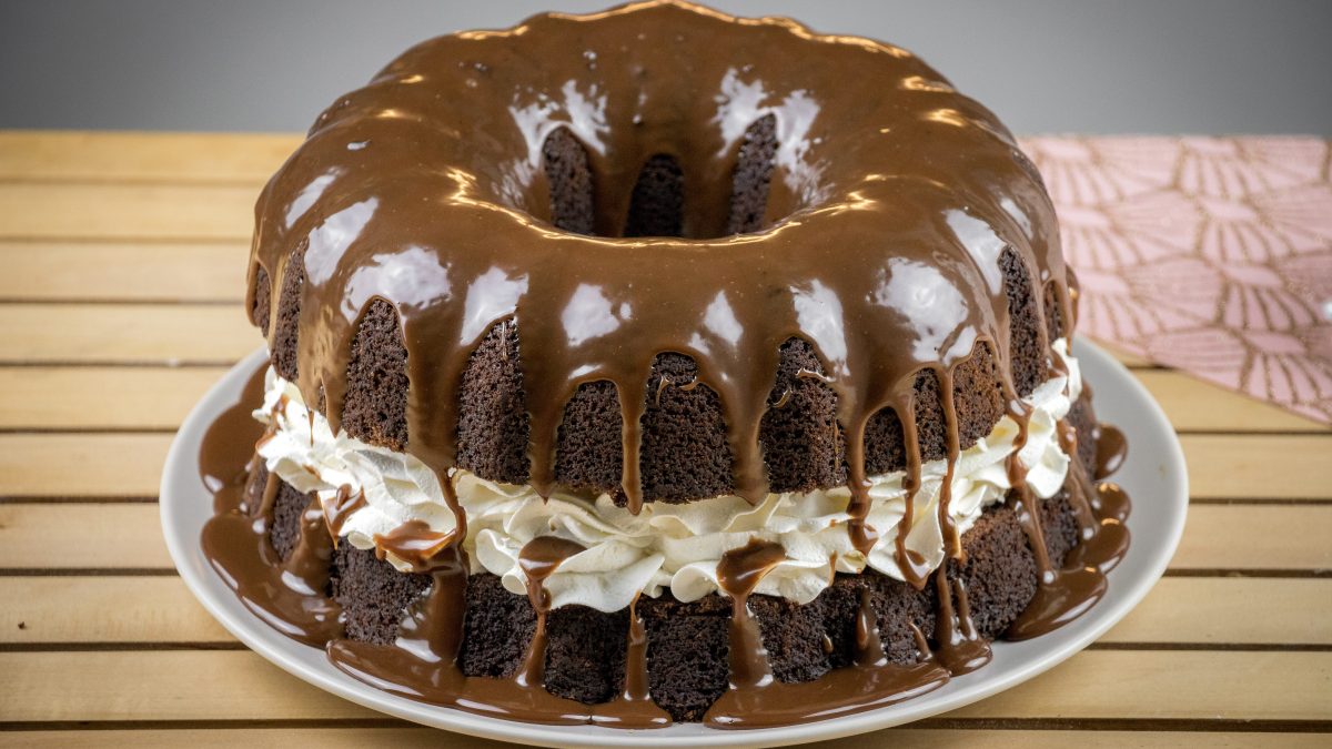 Whoopie Pie Cake Recipe
