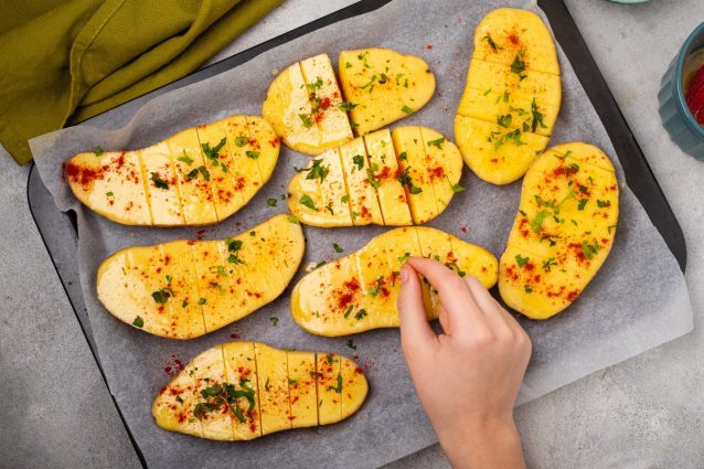 Scored Potatoes: the delicious alternative to baked potatoes