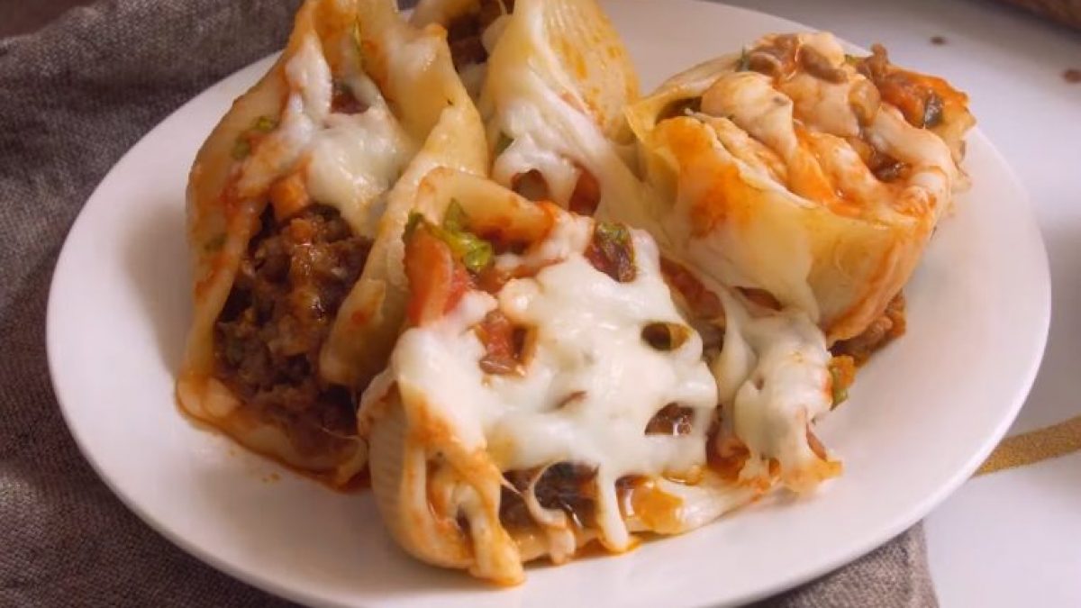 Cheesy Taco Stuffed Shells: the delicious pasta recipe you'll love