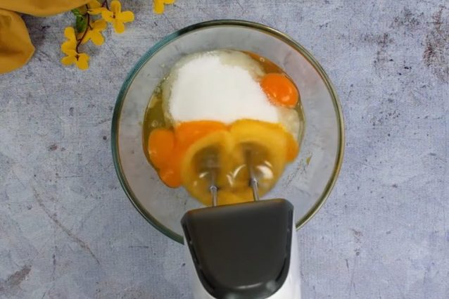 Fluffy Hazelnut Sponge Cake: the easy recipe for a sweet sponge cake