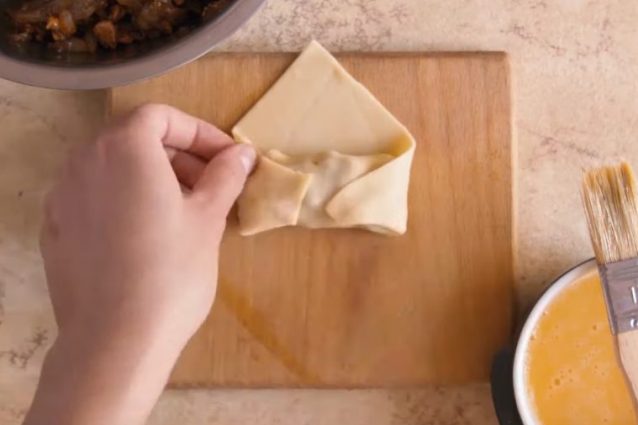 Cabbage and Chicken Spring Rolls: the easy and crispy recipe you'll love