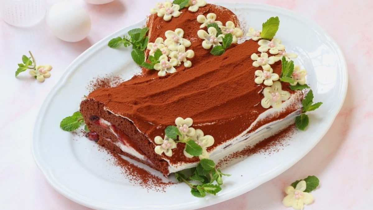Easter Log Cake: the recipe for a delicious Spring dessert