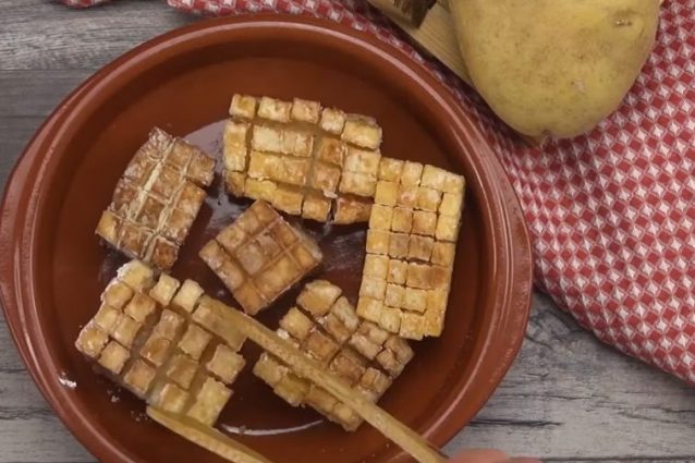 Potato Fondue: the easy and cheesy recipe everyone will love