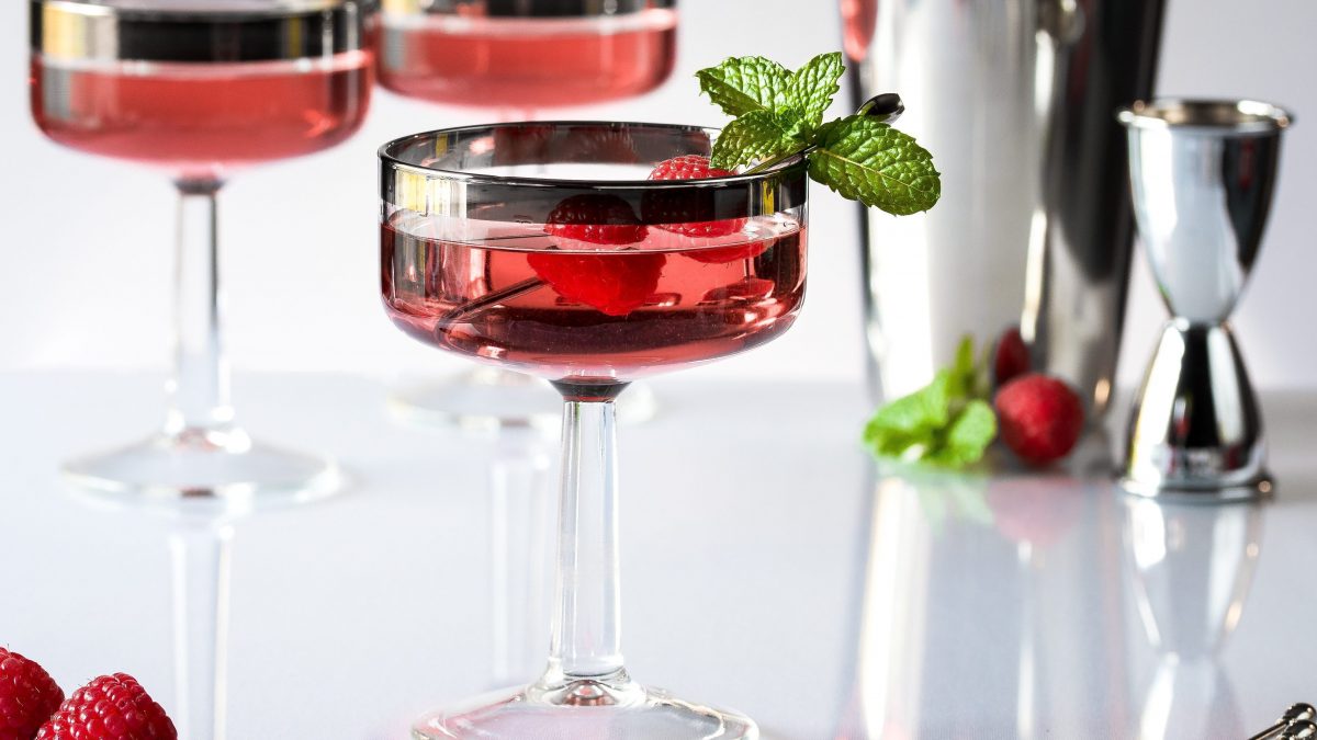 Raspberry Cordial: the Anne of Green Gables raspberry cordial drink recipe