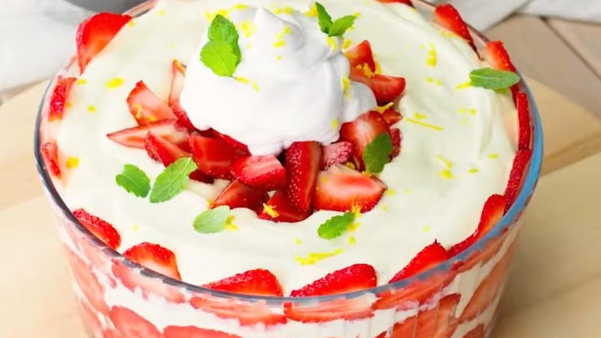 Strawberry Trifle Recipe