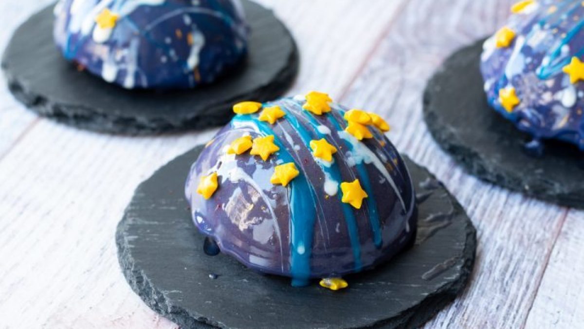 Galaxy Mousse Cakes Recipe