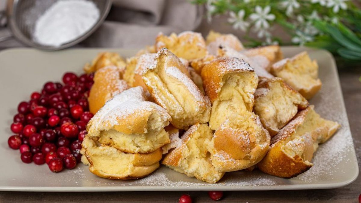 Kaiserschmarren (Austrian Shredded Pancakes)