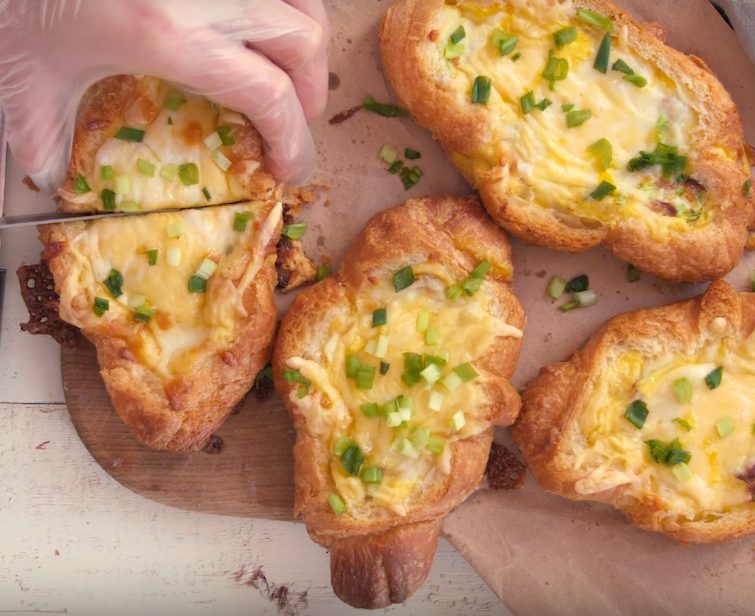 Omelet Croissants Recipe