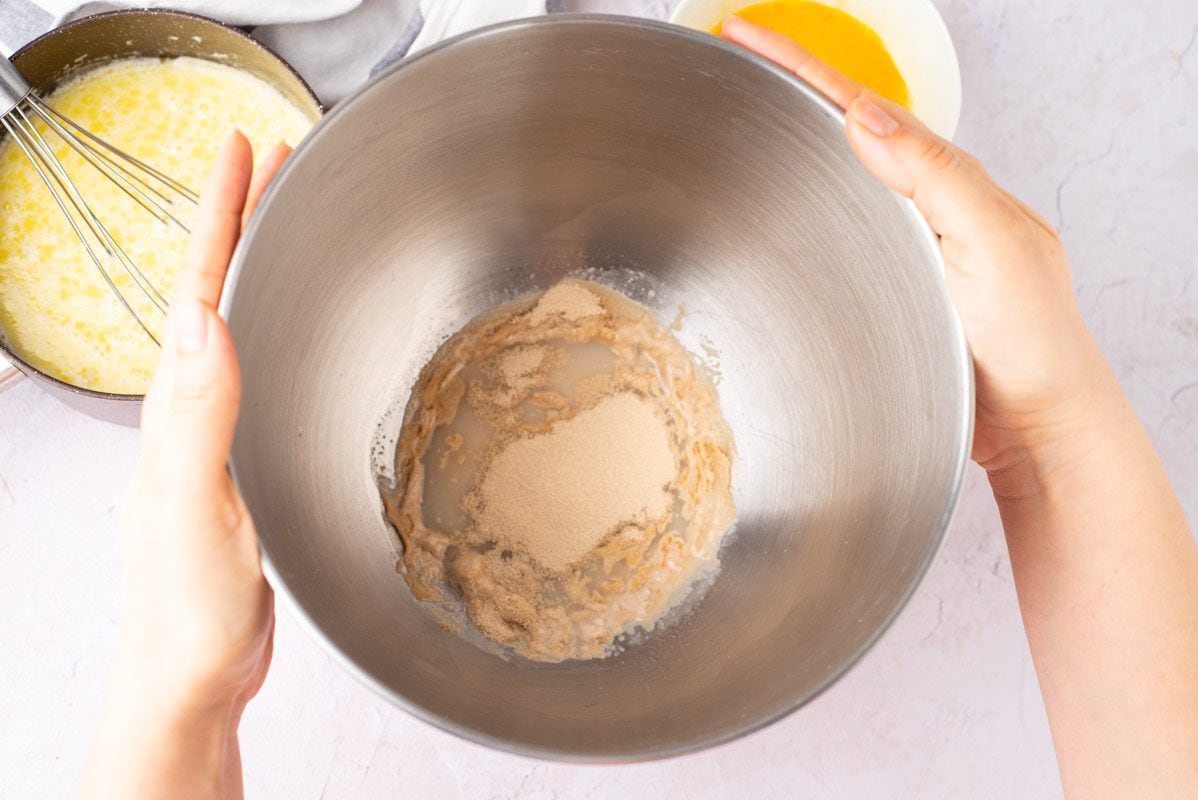 Vánočka (Czech Christmas Bread)