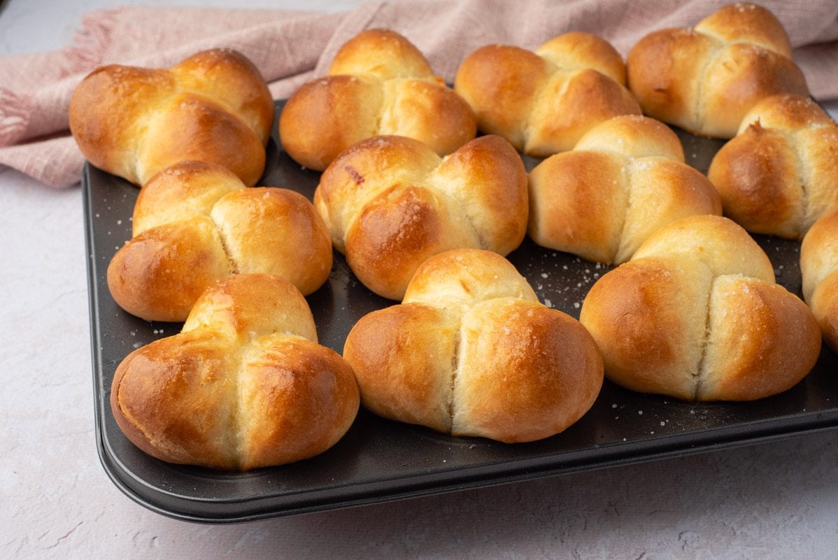 Cloverleaf Rolls Recipe