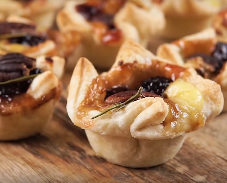 Cranberry Brie Bites Recipe