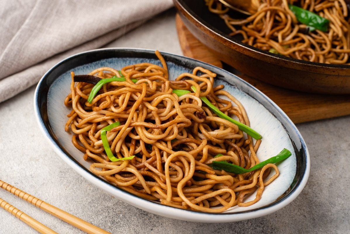 Longevity Noodles (Yi Mein)