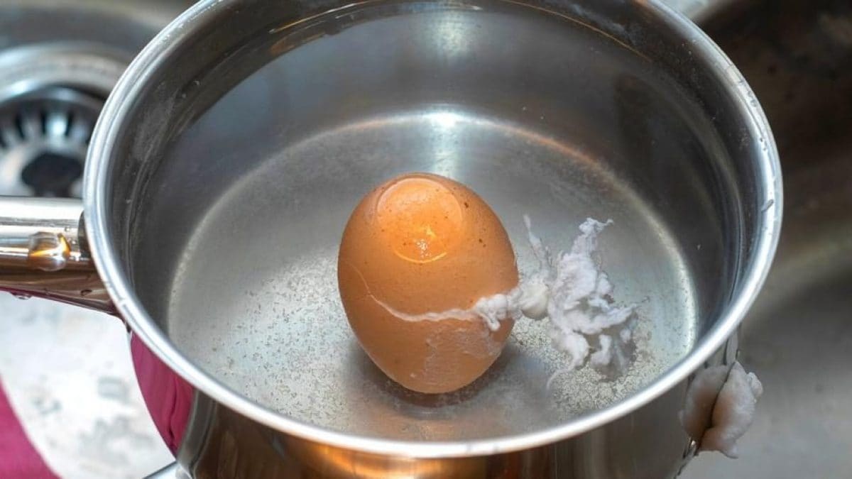 Is An Egg That Has Cracked During Boiling Safe For Consumption?
