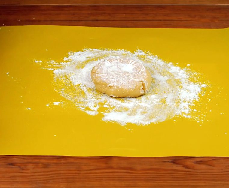Pasticciotti (Italian Cream-Filled Pastries)