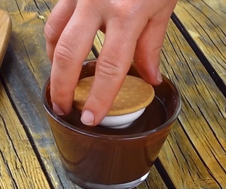 Homemade Mallomars (Chocolate-Covered Marshmallow Cookies)