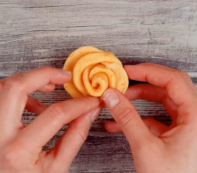 Steamed Rose Bun Recipe