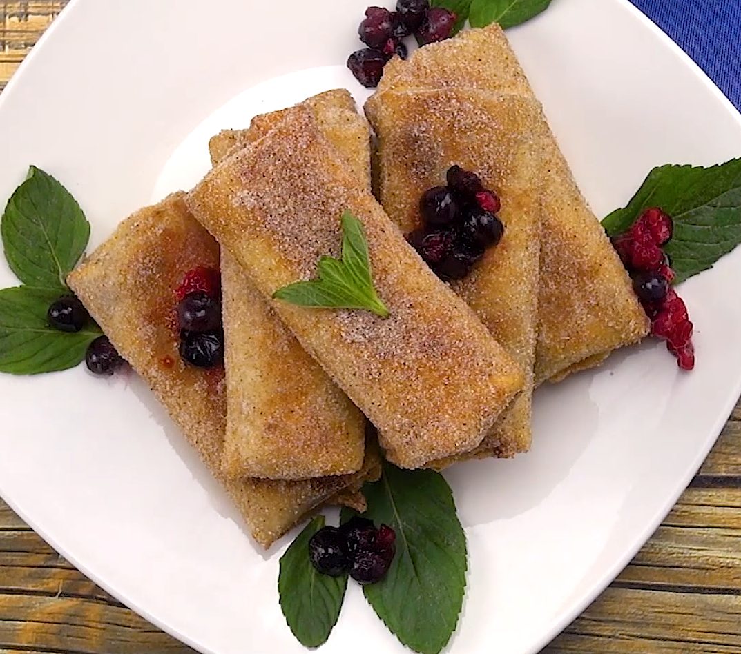 Creamy Berry Tortilla Roll-Ups Recipe