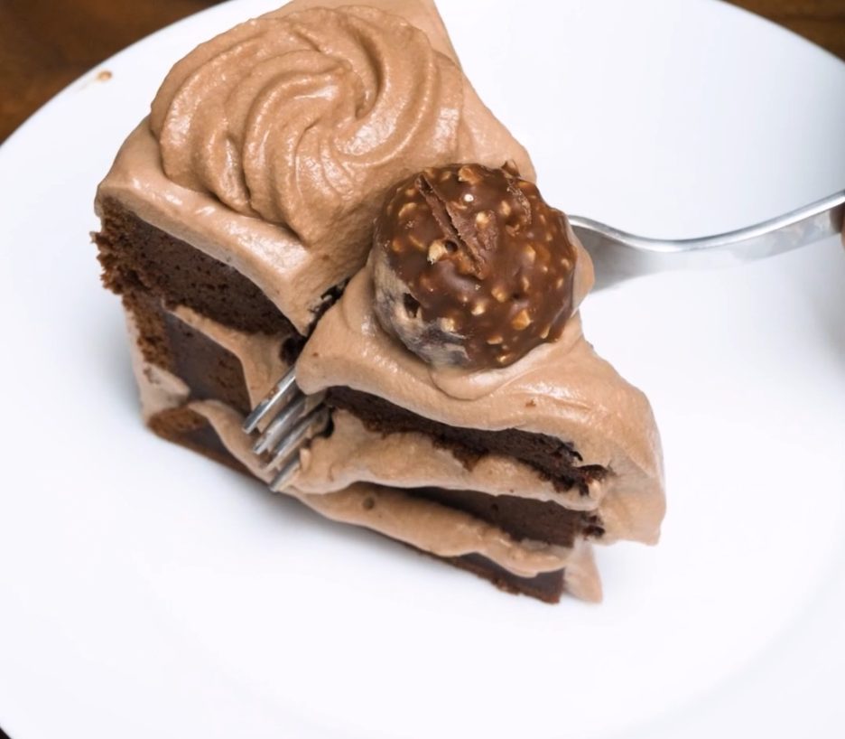 Ferrero Rocher Cake Recipe
