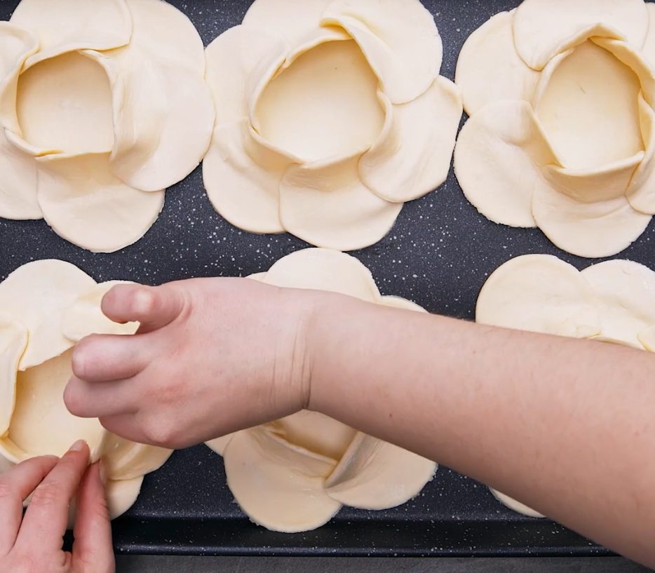 Puff Pastry Flowers Recipe