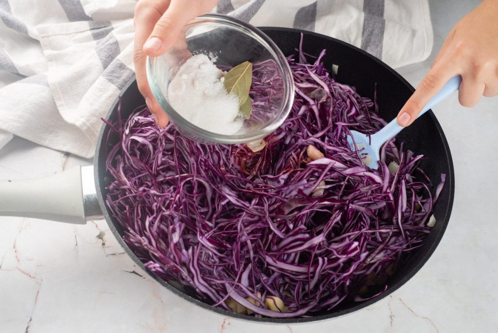 Rotkohl (German Red Cabbage)