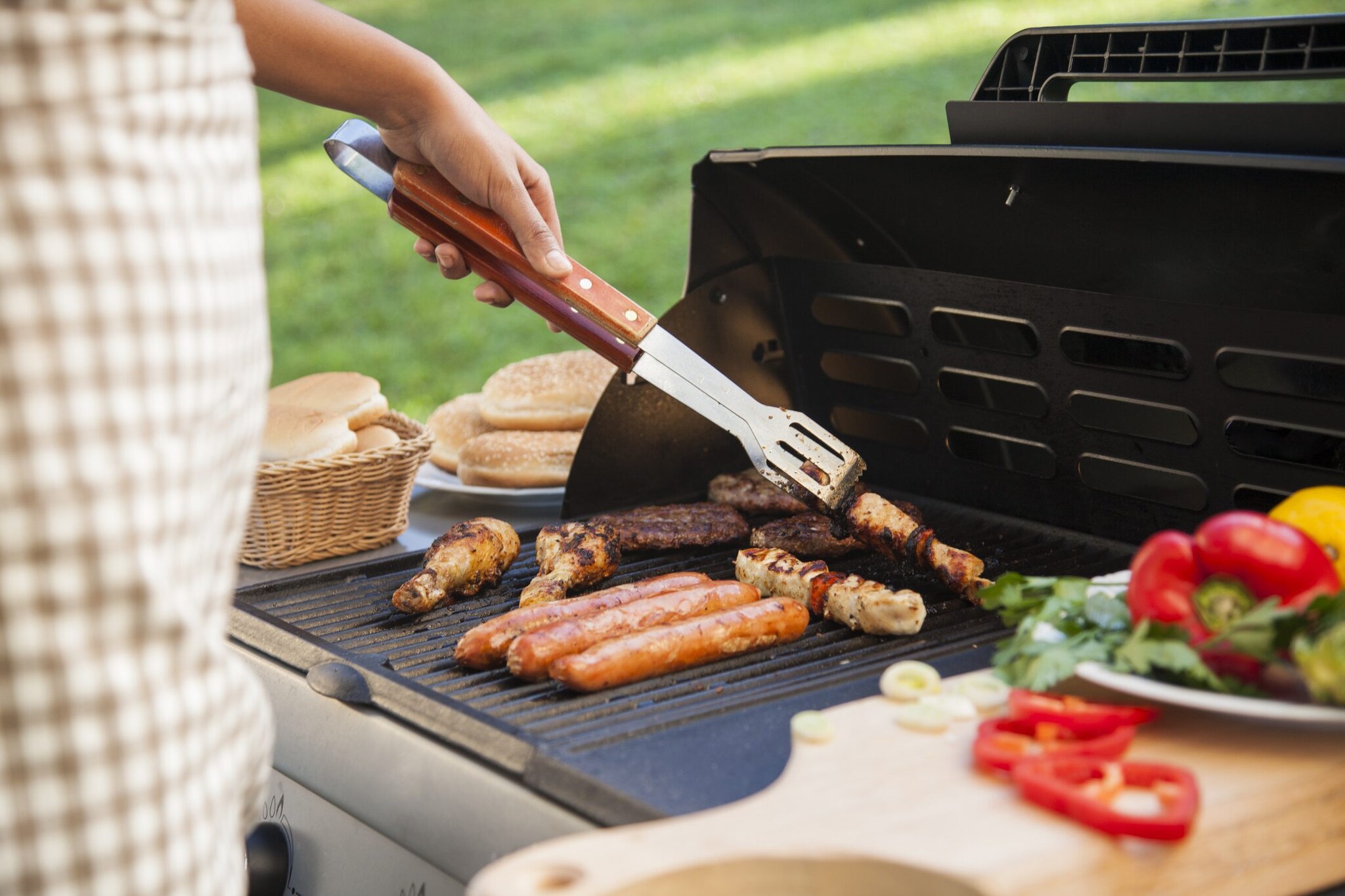 Everything You Need To Know To Grill Any Food Item Successfully