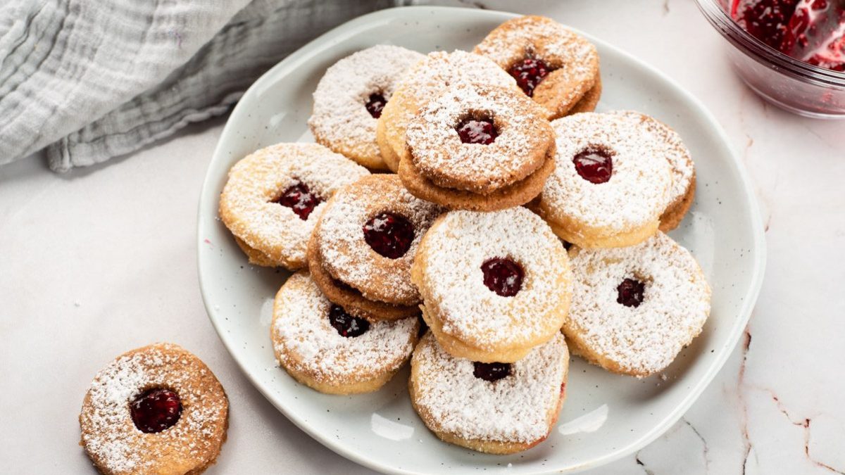 Linzer Cookies Recipe