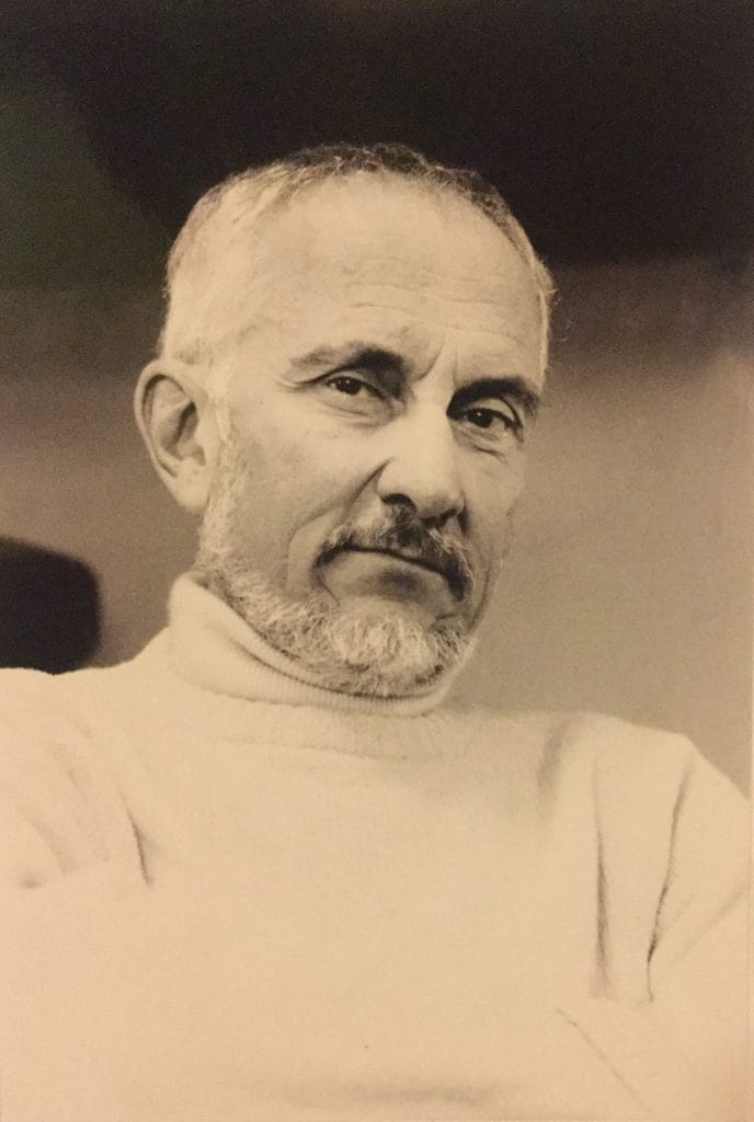 È morto Enzo Robutti, l'attore comico che lavorò con Fellini aveva 88 anni